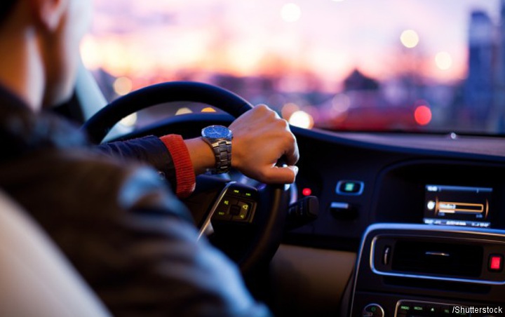 Kepala Pengemudi Ini Selamat Meski Terlindas Truk, Simak 5 Tips ...