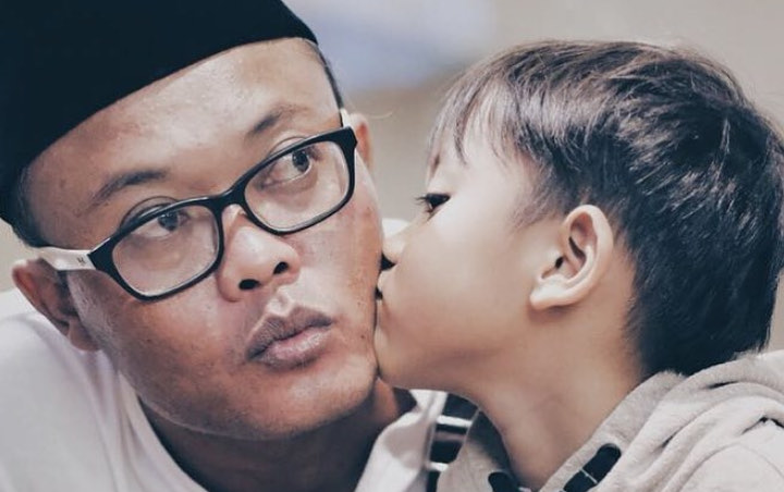 Ikut Liburan Keluarga ke Jepang, Akting Putra Kecil Sule Curi Perhatian