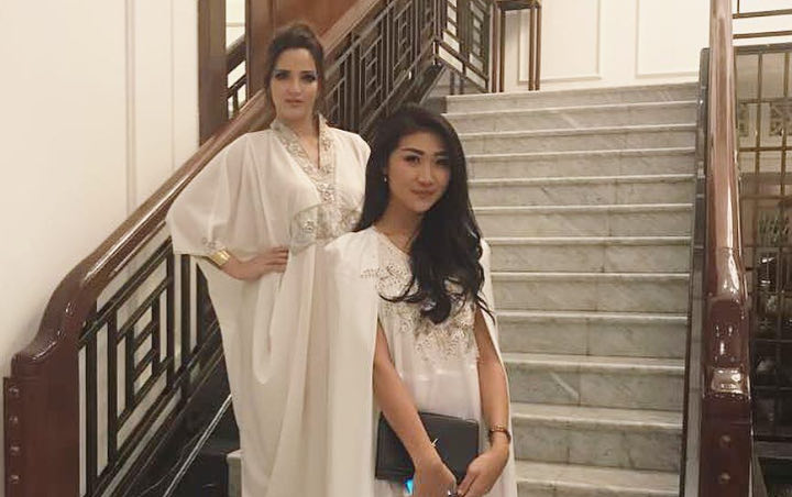 Biasa Dipuji, Nia Ramadhani Dihujat Cuma Anggap Sahabat Sebagai Pembantu Gara-Gara Foto Ini