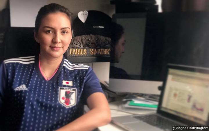 Donna Agnesia Pamer Senyum Bahagia Karena Hal Ini