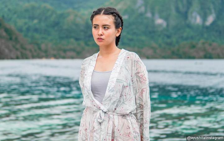 Cantik Hadiri IMAA 2018, Ayushita Dibilang Mirip Ria Irawan Hingga Yuni ...