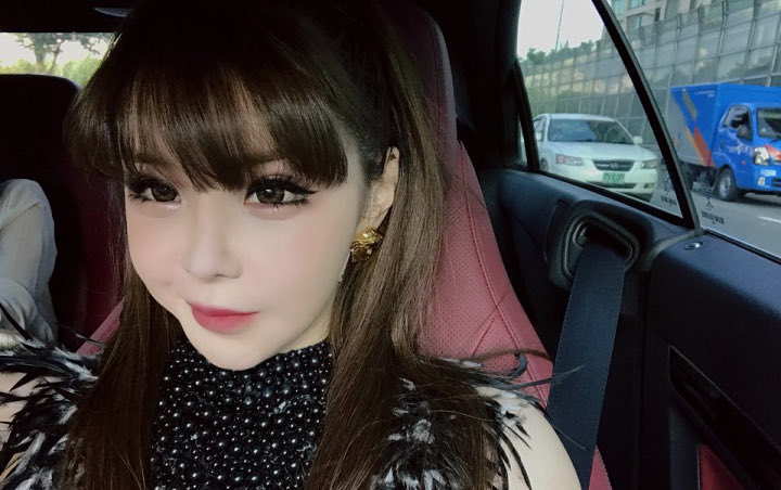 Sapa Fans dengan Foto Cantik Baru, Park Bom Kini Gemukan?