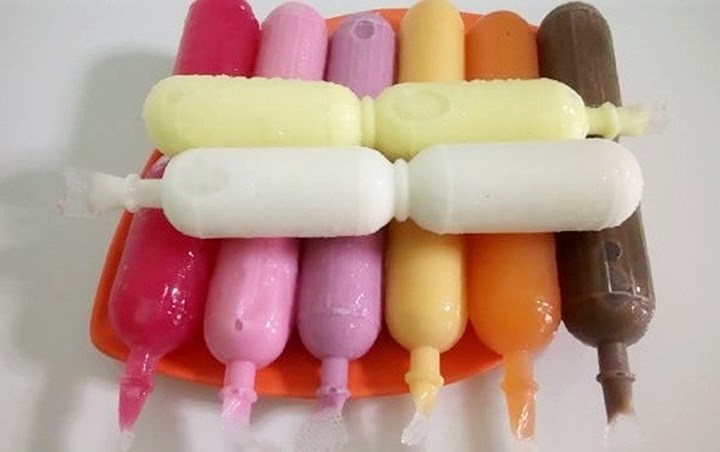 Es Wawan yang Bisa Dipotong Jadi Dua