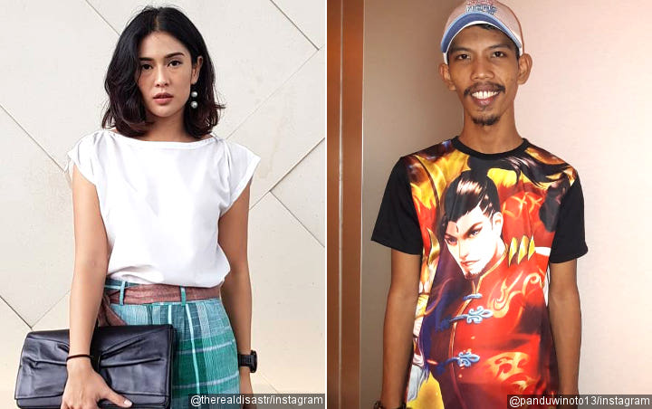 Selfie Bareng, Ponsel Komika Pandu Winoto Dibajak Dian Sastro?