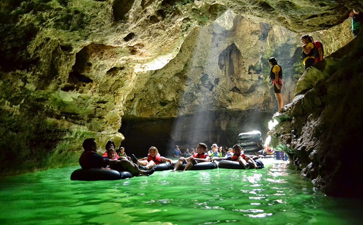 8 Wisata Goa di Indonesia Wajib Masuk Daftar Destinasi Liburan