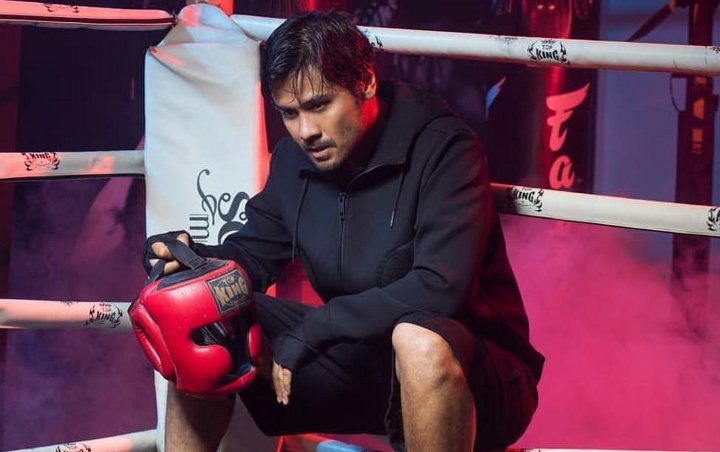 Jadi Papa Baru, Begini Penampilan Chico Jericho Saat Akan Beli Popok Bayi