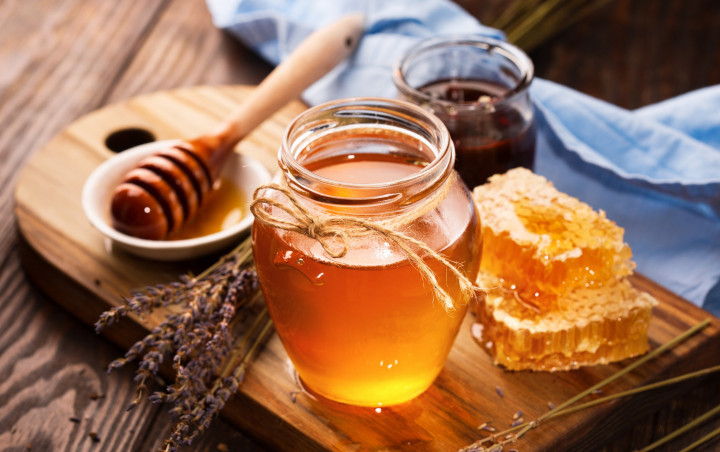 Banyak Beredar yang Imitasi, Ini Cara Mudah Membedakan Madu Asli dan Palsu