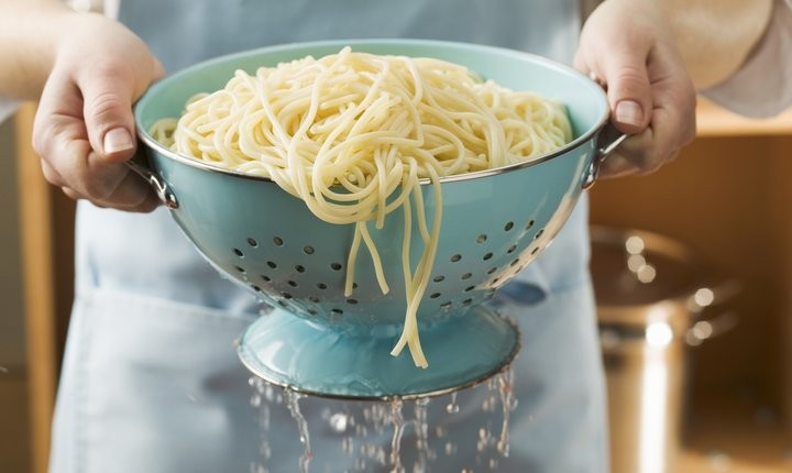 Mengeringkan Pasta