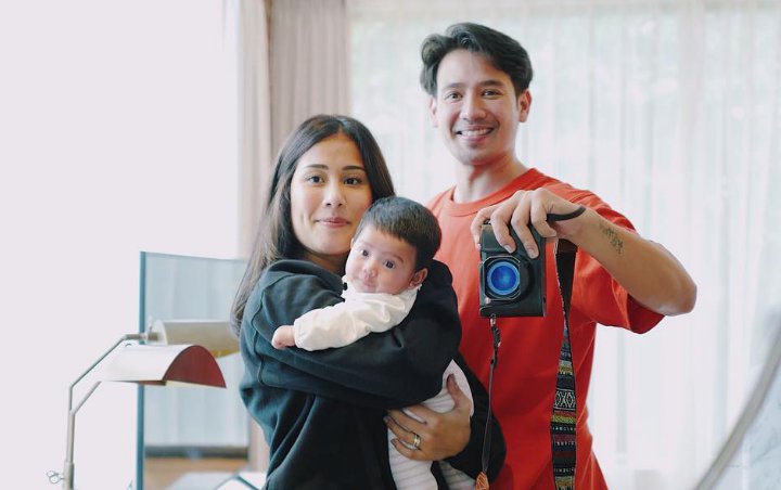 Nikmati Peran Sebagai Ayah untuk Putri Kecilnya, Tara Budiman Merasa Mirip Andrew White
