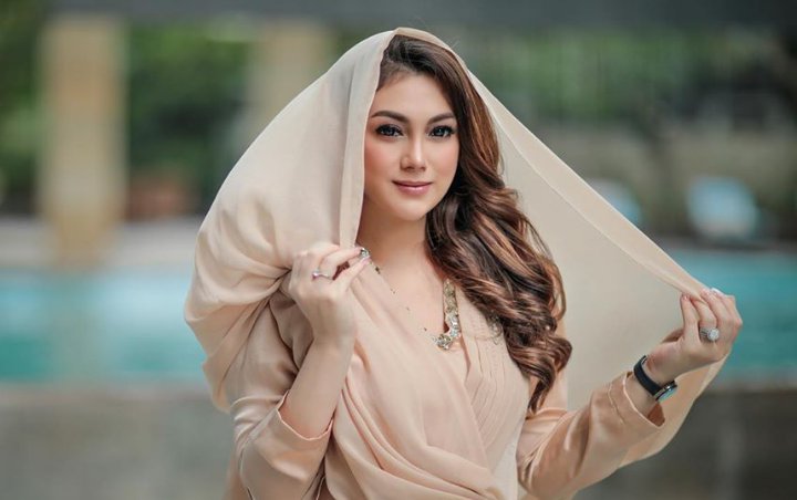 Celine Evangelista Masih Aktif Ikut Pemotretan Meski Hamil, Penampilan ...