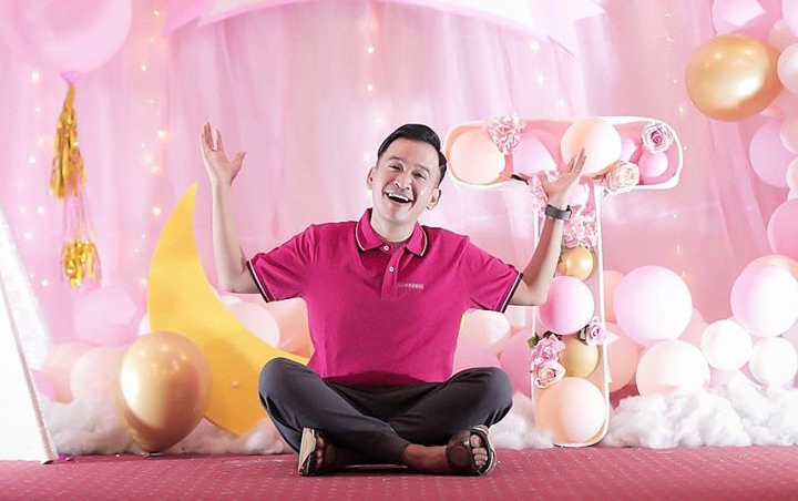 Muka Ruben Onsu Serius Macho Jadi CEO Rapat 'MPR' Mirip Park Seo Joon ...