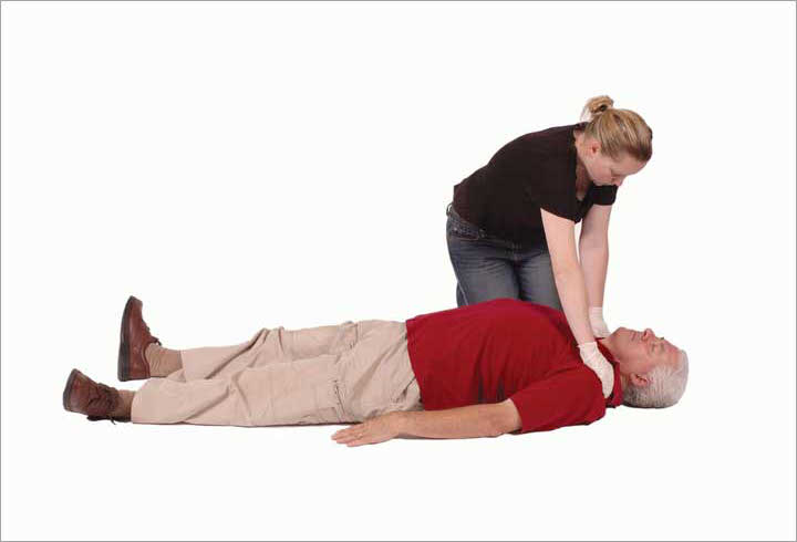 Cek Respon Pasien Dengan Seksama Untuk Dilaporkan Pada Petugas Medis ...