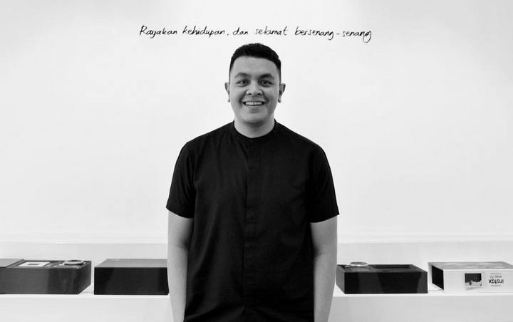 Tulus Ngobrol Bareng Presiden Jokowi di HUT RI ke-74, Tinggi Badan Jadi ...