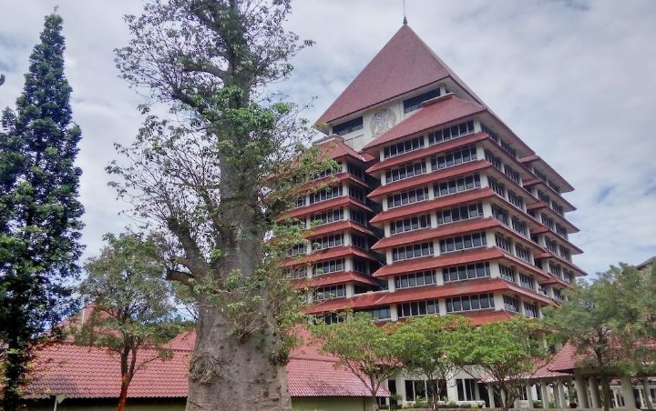 Dosen UI Gugat Kampusnya Hingga Miliaran Sebab Tak Lulus Ujian Doktor
