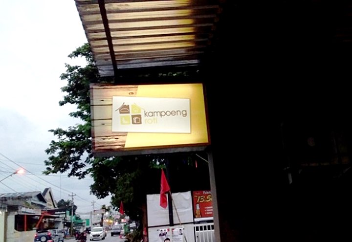 8 Toko Kue dan Roti di Surabaya Ini Dikenal Lezat, Mampir Yuk!