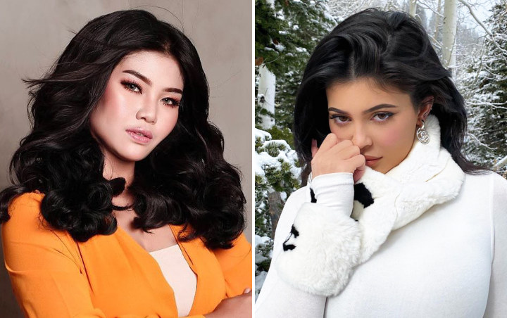 Mini Dress Rosa Meldianti Serupa Kylie Jenner, Bagian Dengkul Hitam ...