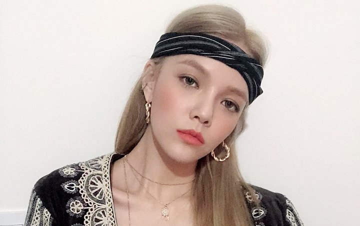 Jimin AOA Cosplay Jadi Karakter Elsa 'Frozen', Netizen Justru Debatkan Ini