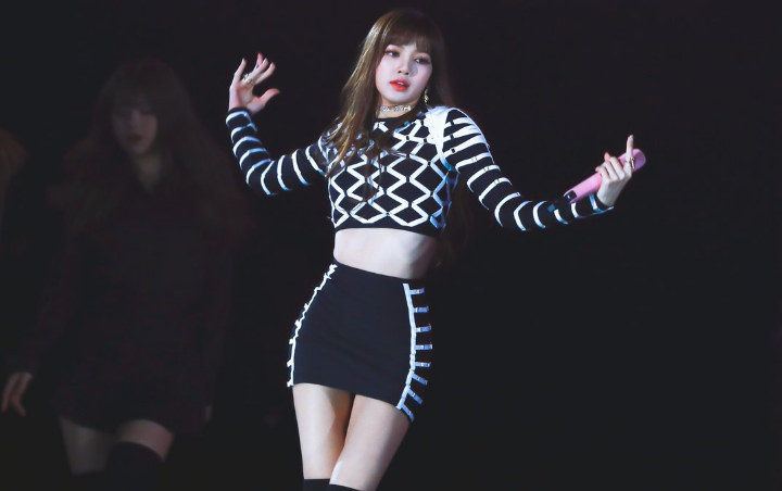 Cantik Banget, Gaya Keren Lisa BLACKPINK di Pemotretan Baru Tuai Pujian ...