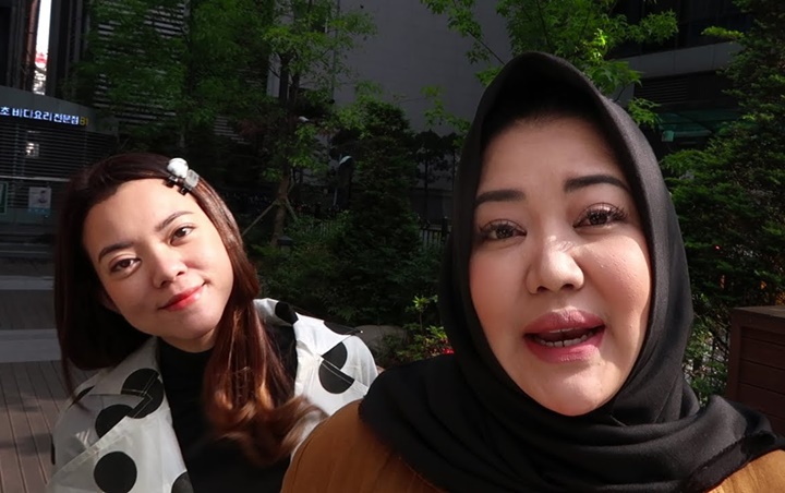 Risa Saraswati Melahirkan, Begini Reaksi Bahagia Riana Rizki Saat ...