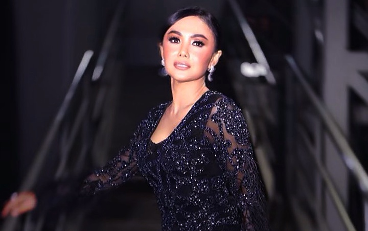 Yuni Shara Disebut Vampir Indonesia Karena Selalu Terlihat Awet Muda