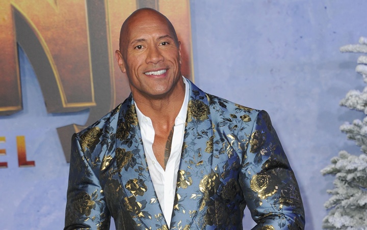 Inilah Tampilan Perdana Dwayne Johnson di Film 'Red Notice' yang Gagal ...