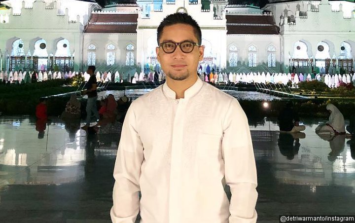 Detri Warmanto Beber Obat Sembuh Corona, Syahrini Pamer Reino dan Luna ...