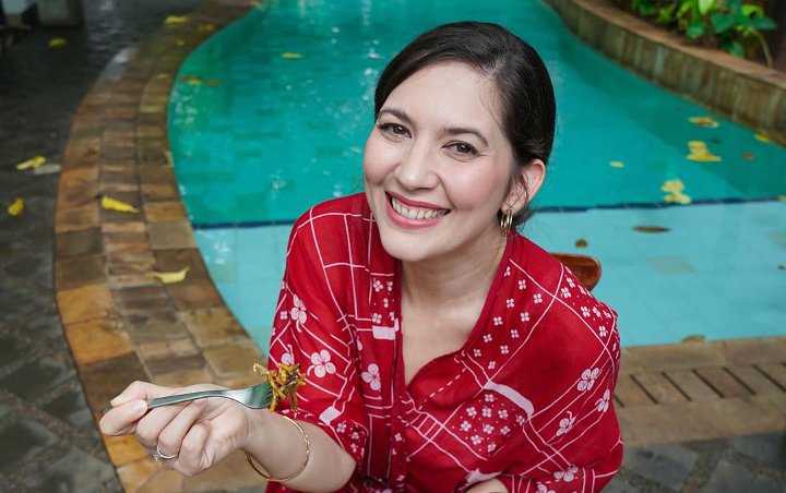 Tampil Apa Adanya Saat Jemur Pakaian, Hannah Al Rasyid Digombali Berjamaah