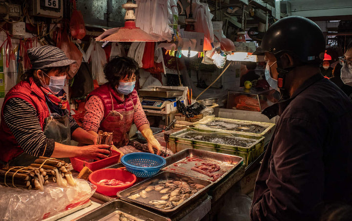 AS Desak Tiongkok Tutup Permanen Pasar Basah di Wuhan yang Diklaim Jadi ...