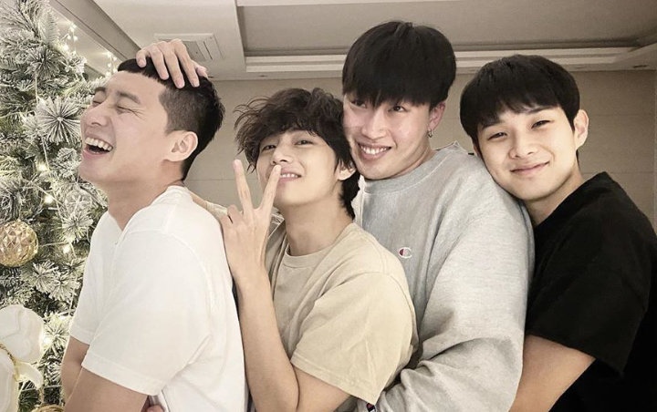Peakboy Bahas Kedekatan Serta Dukungan dari Wooga Squad Park Seo Joon, Hyungsik, V dan Choi Woo Shik