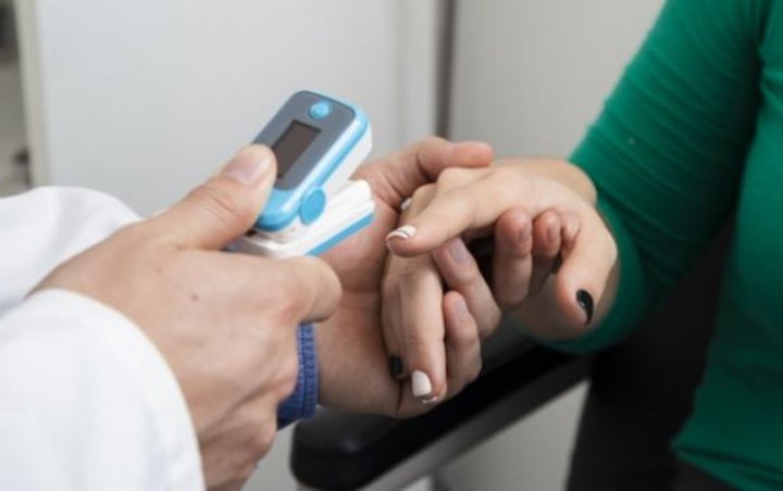 Mengenal Pulse Oximeter, Temuan yang Disebut Bisa Selamatkan Pasien ...