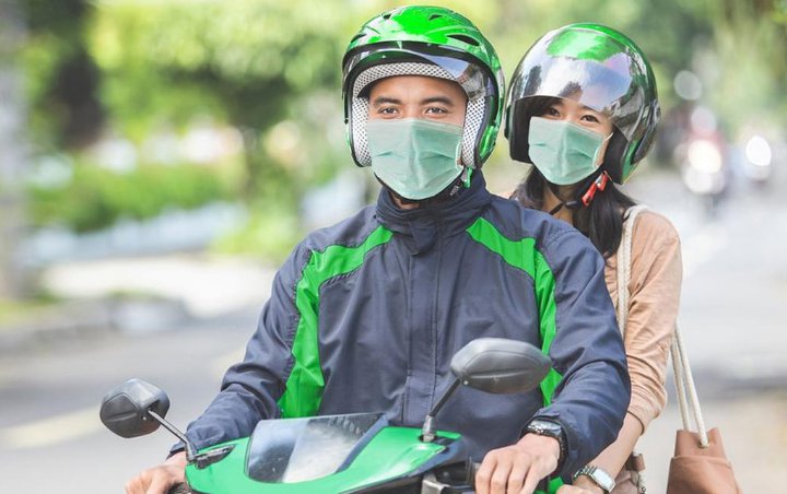 Ojol Sudah Boleh Beroperasi, Ini 7 Tips Bepergian Aman Naik Ojek Online Saat New Normal