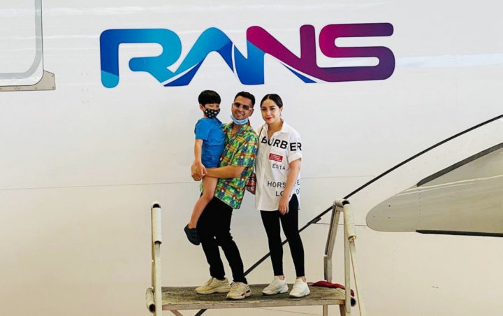 Fakta Soal Logo Perusahaan Raffi Ahmad-Nagita Slavina di Pesawat Garuda ...