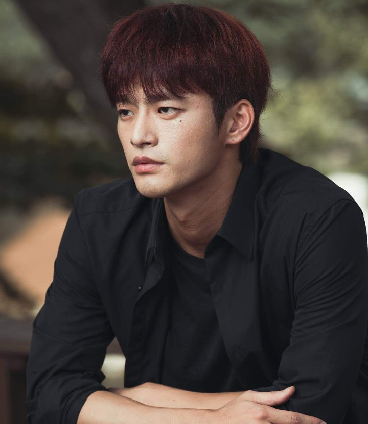 Kim Moo Young dari 'The Smile Has Left Your Eyes'