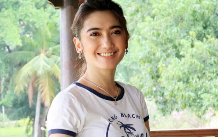 Dicibir Karena Sebut Luna Maya Artis Video Mesum, Revi Mariska: Yang Waras Ngalah