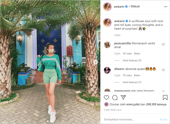 Penampilan Kece Awkarin Jadi Gunjingan, Netizen Auto Zoom Saat Pertama ...