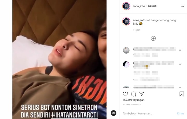 Amanda Manopo-Billy Syahputra Nonton Sinetron Bareng di Ranjang Bak ...