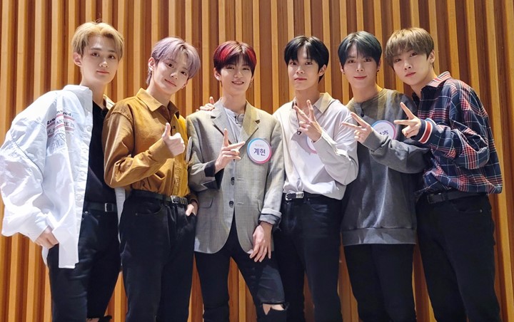 VERIVERY Bagikan Perasaan Mereka Pasca Albumnya Puncaki Chart World ...