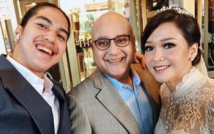Baru Terungkap, Ini Alasan El Rumi Nangis Sesengukan Saat Maia Estianty Menikah Dengan Irwan Mussry