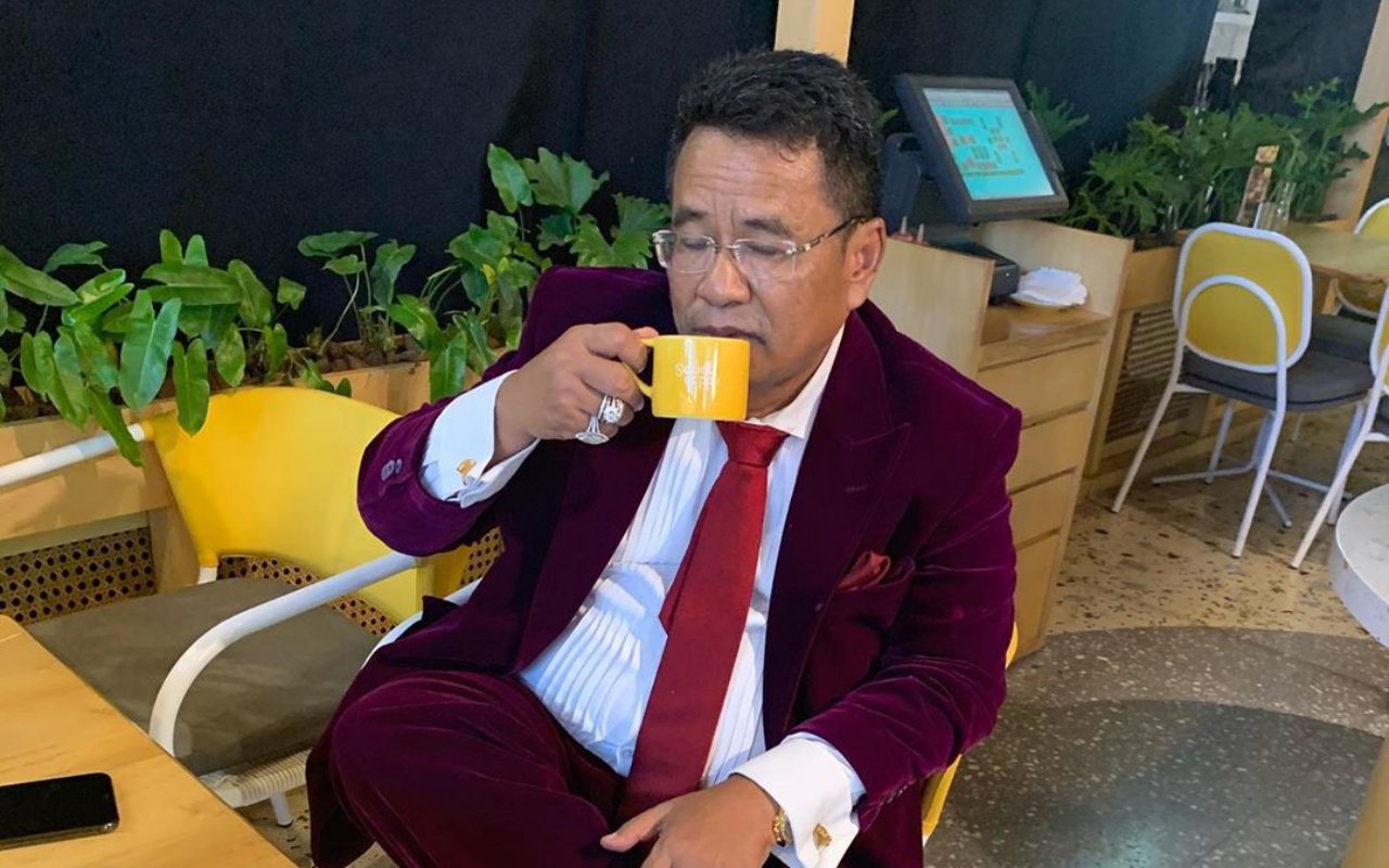 Hotman Paris Bagi-Bagi Rahasia Hidup Sukses Bergelimang Harta Untuk ...