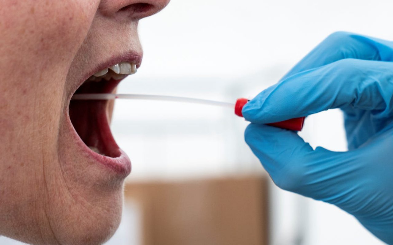 Kini ke Bali Wajib Tes Swab PCR, Kecuali Untuk 5 Tipe Penumpang Ini