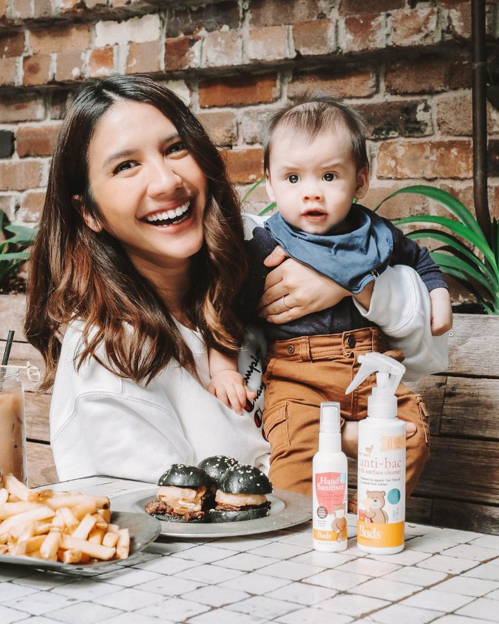 Acha Sinaga dan Lucas Asaf Ambarita