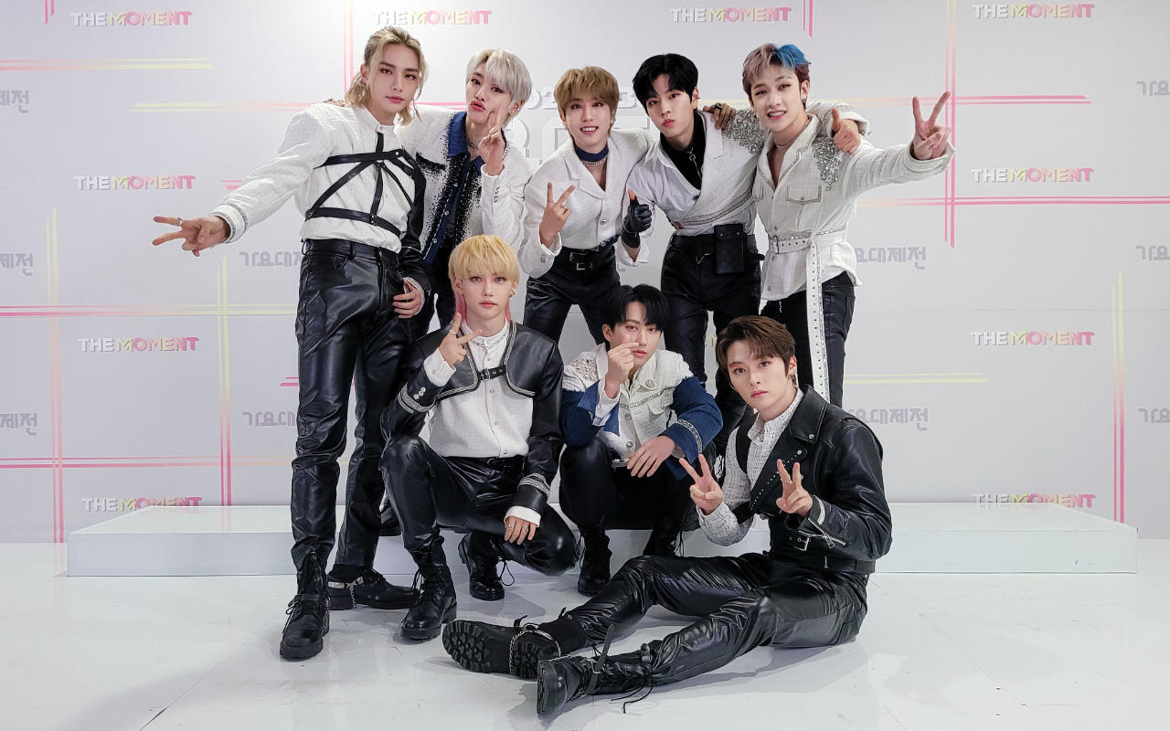 Rilis 'STEP OUT 2021', Stray Kids Ungkapkan Rencana Promosi Tahun Ini ...