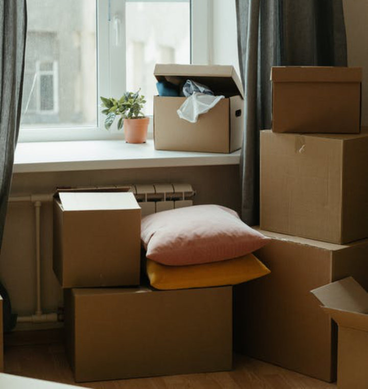 Terlalu Banyak Barang di Kamar