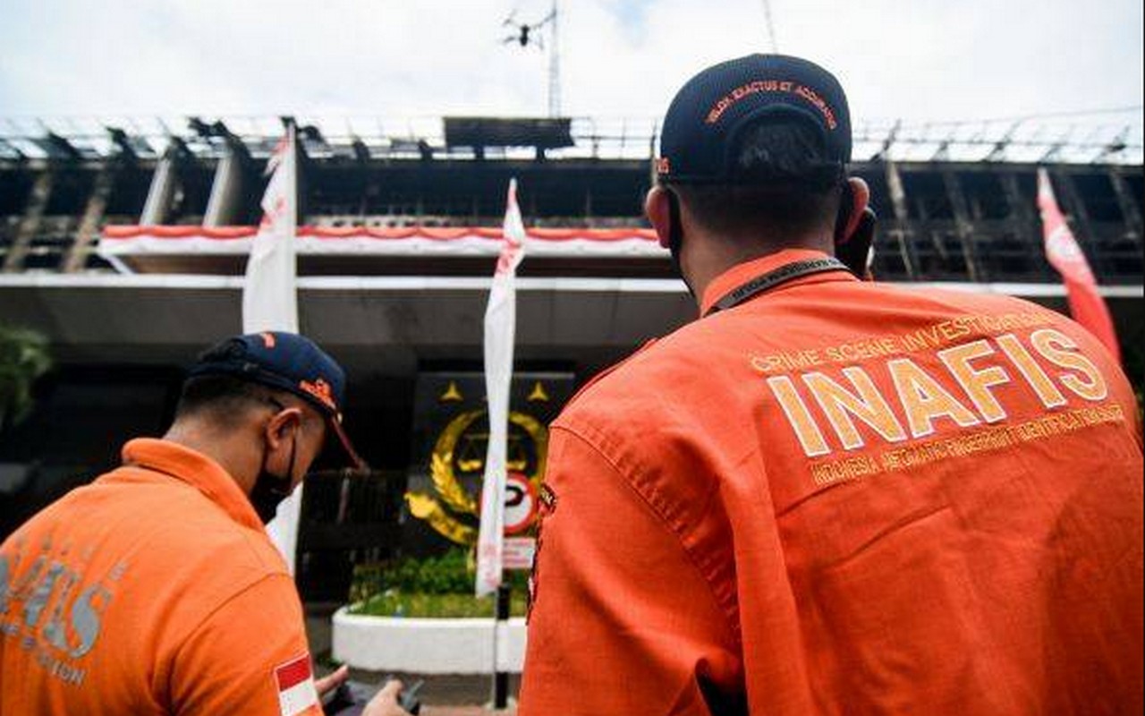 Tim Inafis Identifikasi Dua Pelaku Bom Bunuh Diri, Polisi Selidiki ...