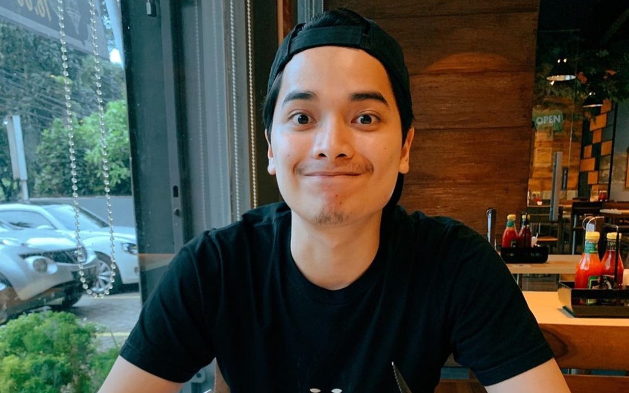 Di Tengah Perceraian, Alvin Faiz Sebut Jadi Duda Muda Bukan Hal ...