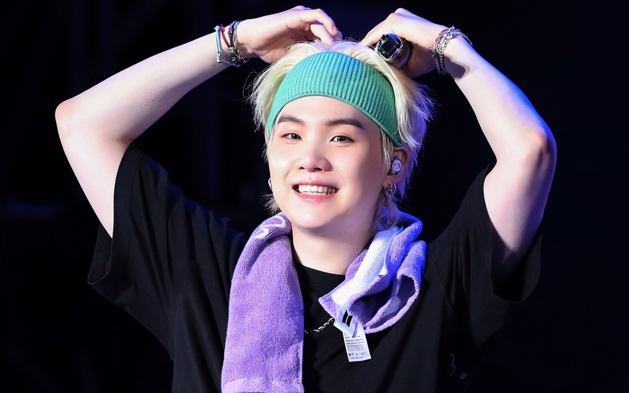 Persis Kucing, Suga Masih Nggak Sanggup Lakukan Ini dengan Member BTS