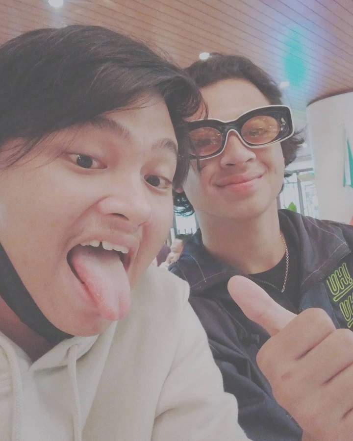 Kompak Bersama Sepupu