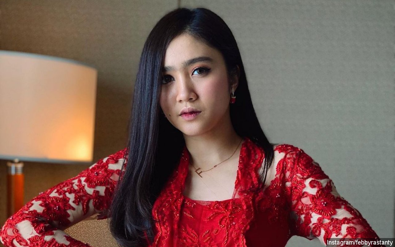 Febby Blink Waktu Kecil