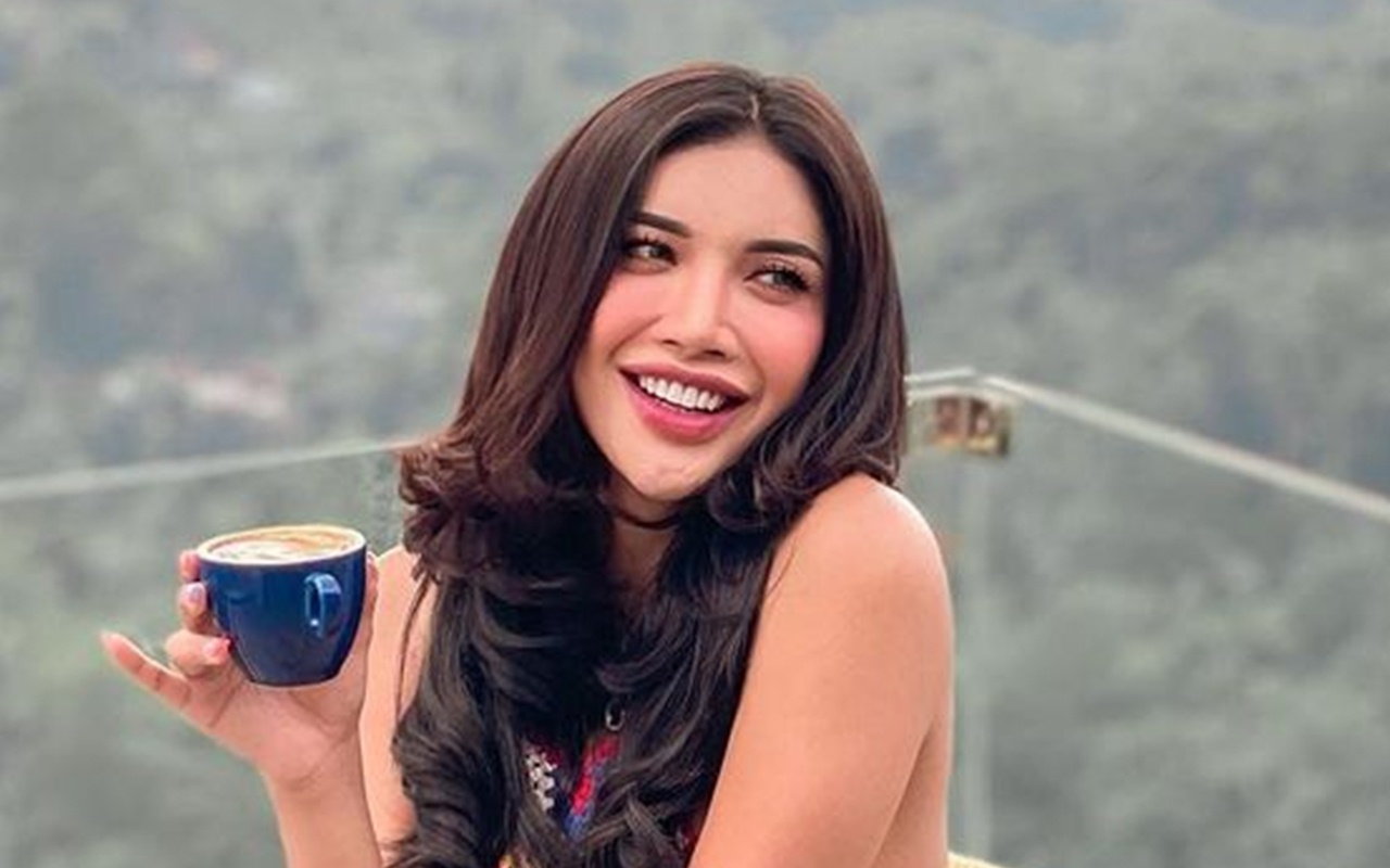 Millendaru Umumkan Sedang Butuh Tabung Oksigen Untuk Bantu Sang Nenek