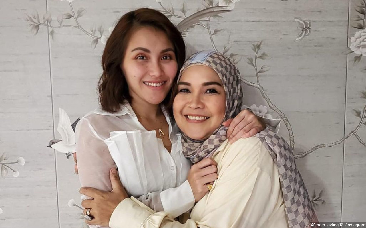 Umi Kalsum Ulang Tahun, Ayu Ting Ting Sampaikan Permintaan Maaf Ini